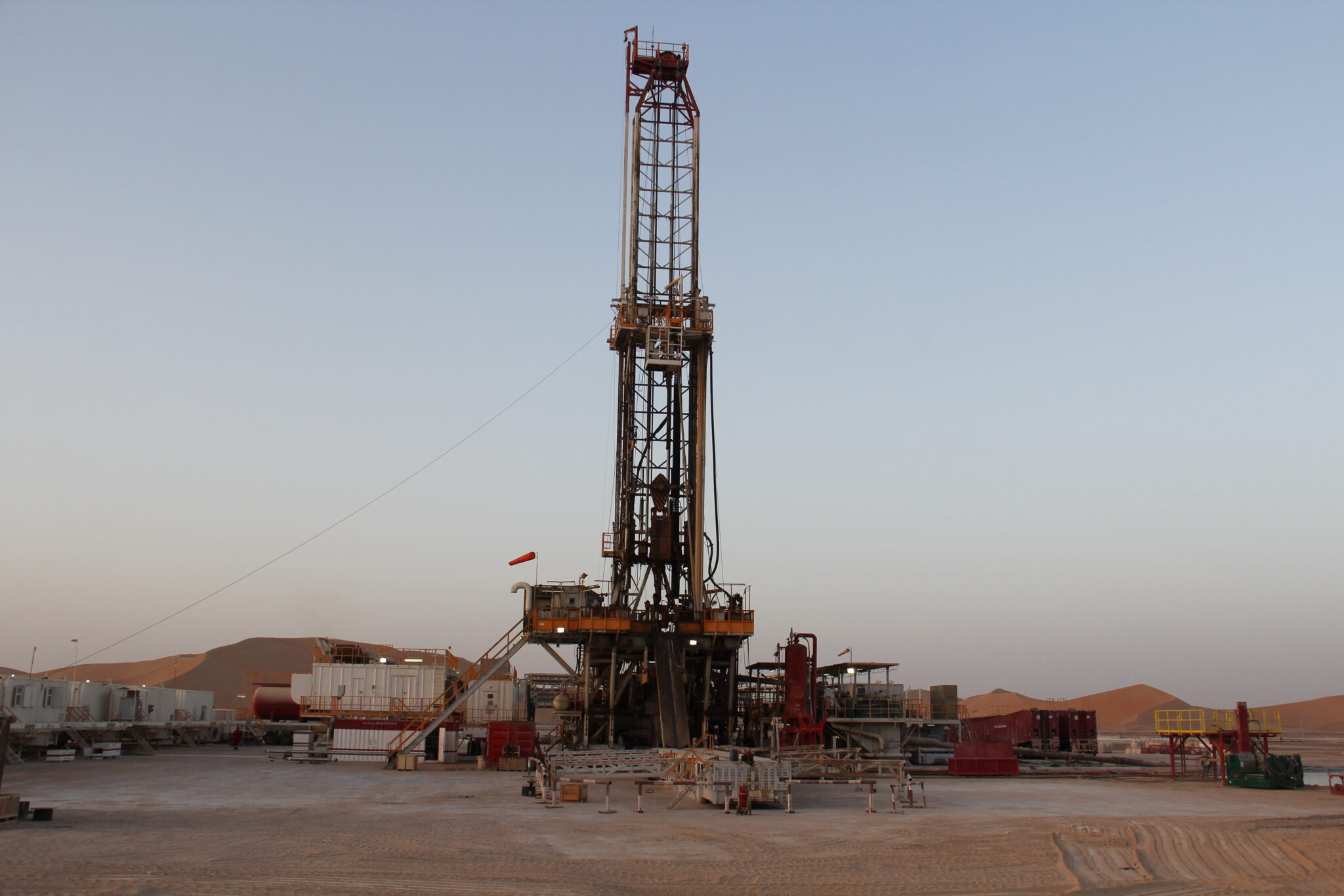 About Us – valiant-oman.com